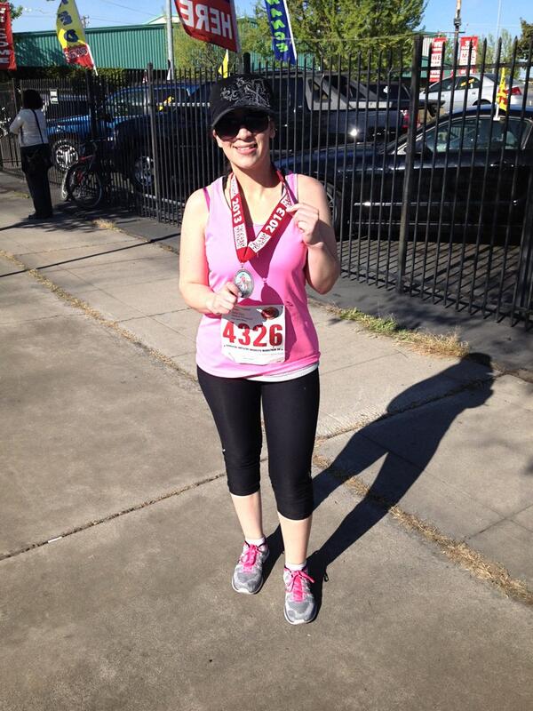 Cheer Station: Race Celebrations 4/1/13! - Women's Running