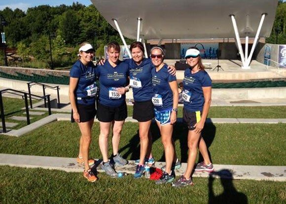 Cheer Station: Race Celebrations 8/5/13! - Women's Running