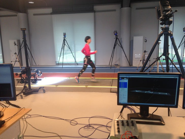 A Running Shoe's Pass-Or-Fail Test - Women's Running