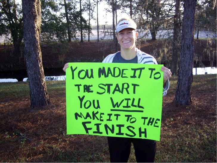 13 Awesomely Perfect Spectator Signs - Women's Running