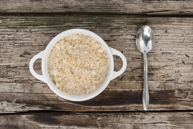 10 Easy Ways To Transform Plain Oatmeal