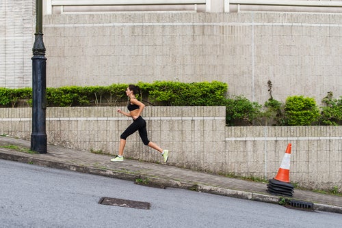 5 Speed Workouts Where You Don't Need A Track