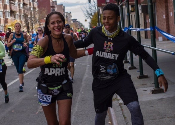 The Powerful Inspiration of Parent-Child Running Teams