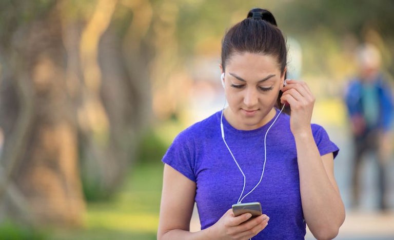 10 Songs With Lyrics Perfect For Runners
