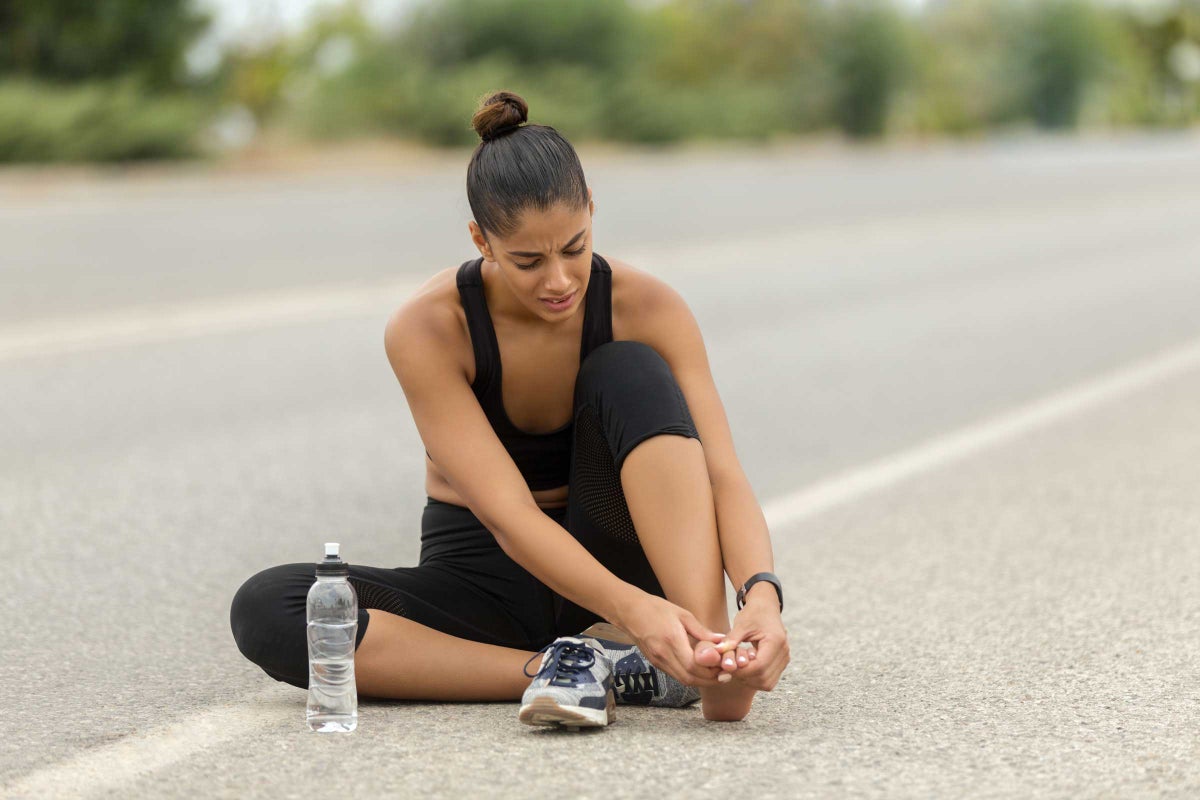 How To Fix and Prevent Foot Pain Caused From Running
